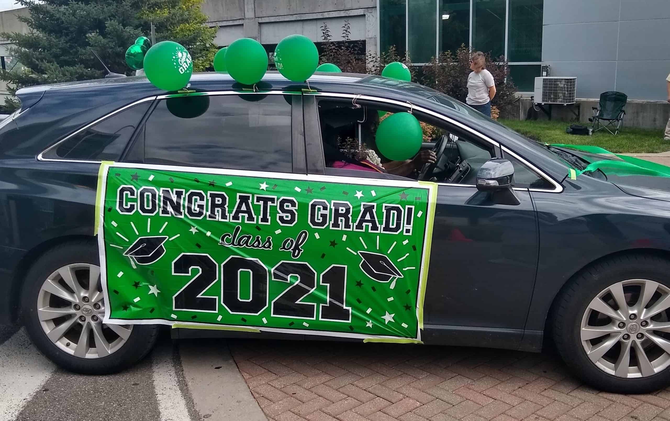 Over 200 students attended "drive-through" Commencement 2021 ...