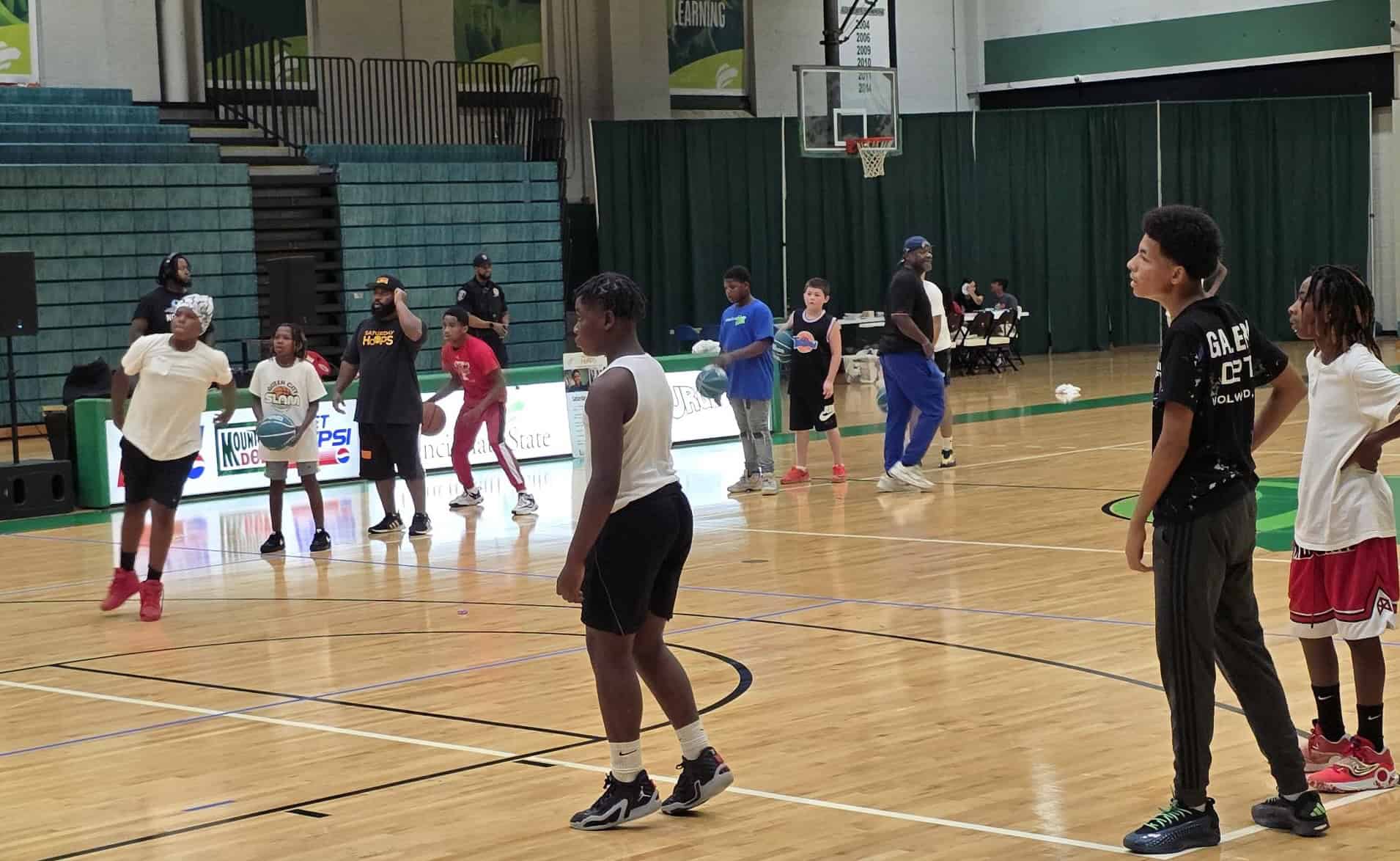 Cincy State hosted basketball & back-to-school event for local students ...